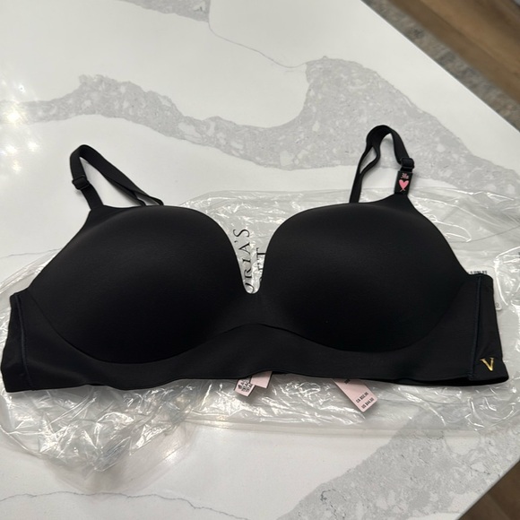 Victoria's Secret | Intimates & Sleepwear | Nwt Incredible By Victorias ...